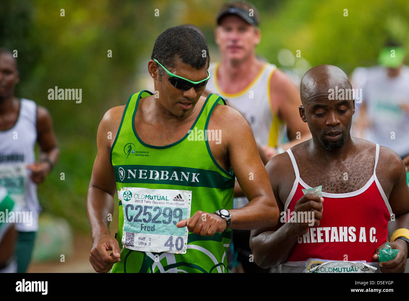 Competitors of the 44th consecutive Old Mutual Two Oceans Marathon ...