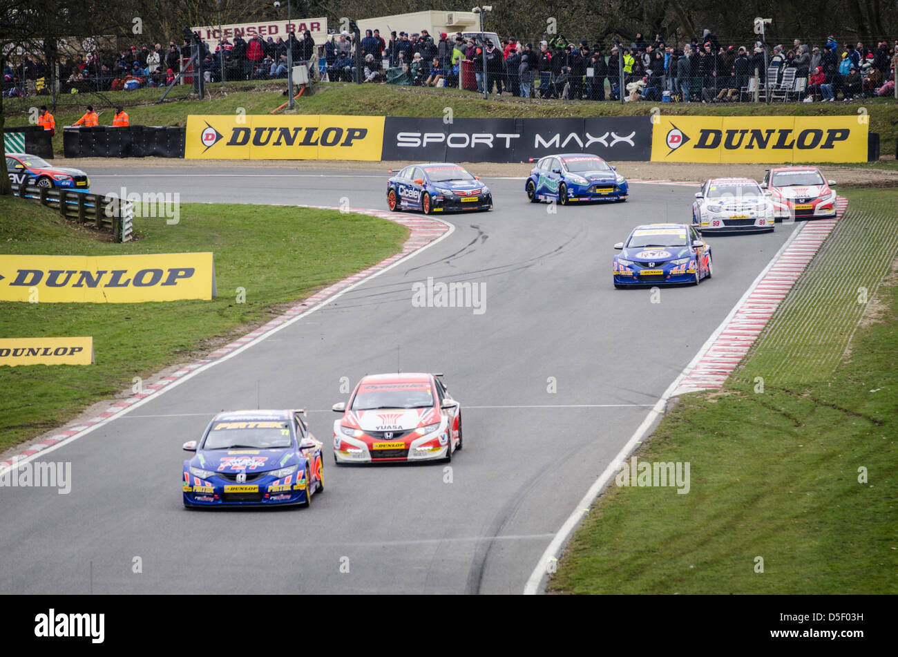 Round 1, British Touring Car Championship. Brands Hatch Race circuit ...