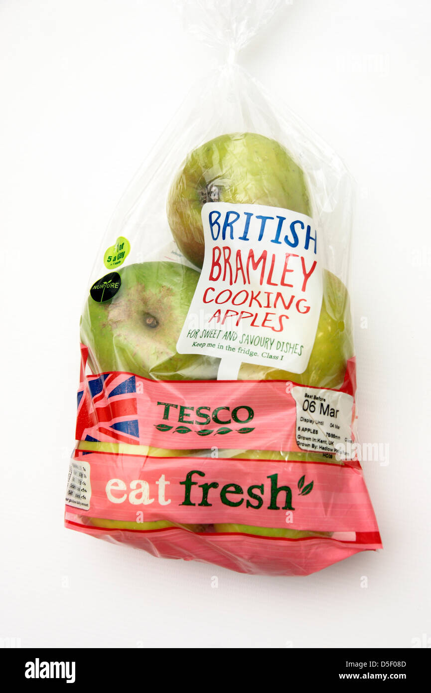 BRITISH Bramley cooking apples with a British Union Jack logo sign ...