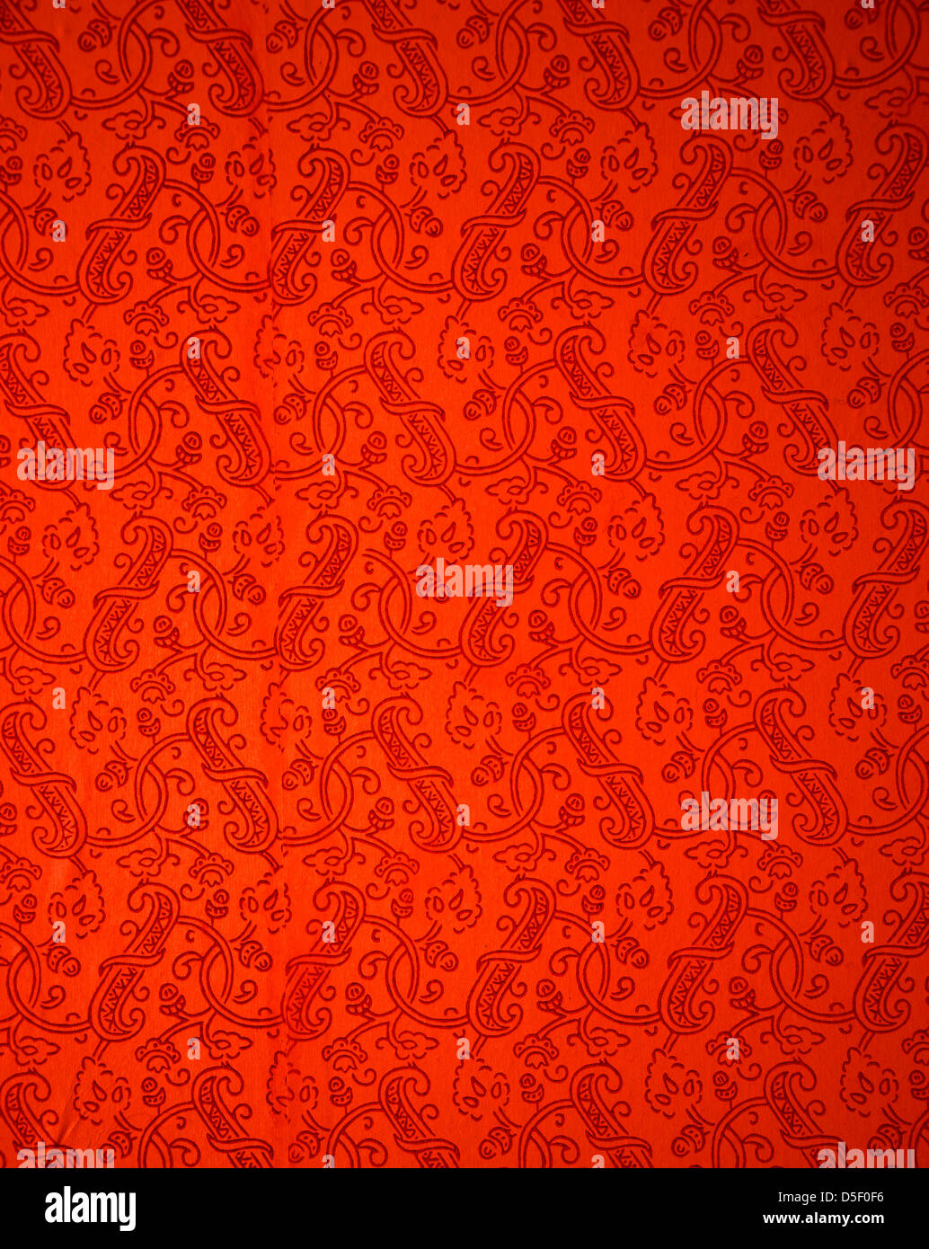 Red textured wallpaper hi-res stock photography and images - Alamy
