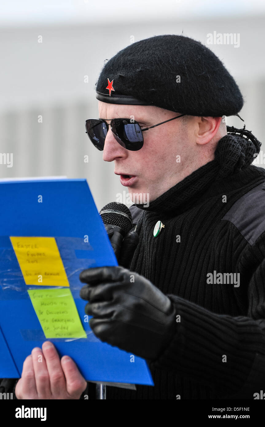 Men wearing paramilitary uniform hi-res stock photography and images ...