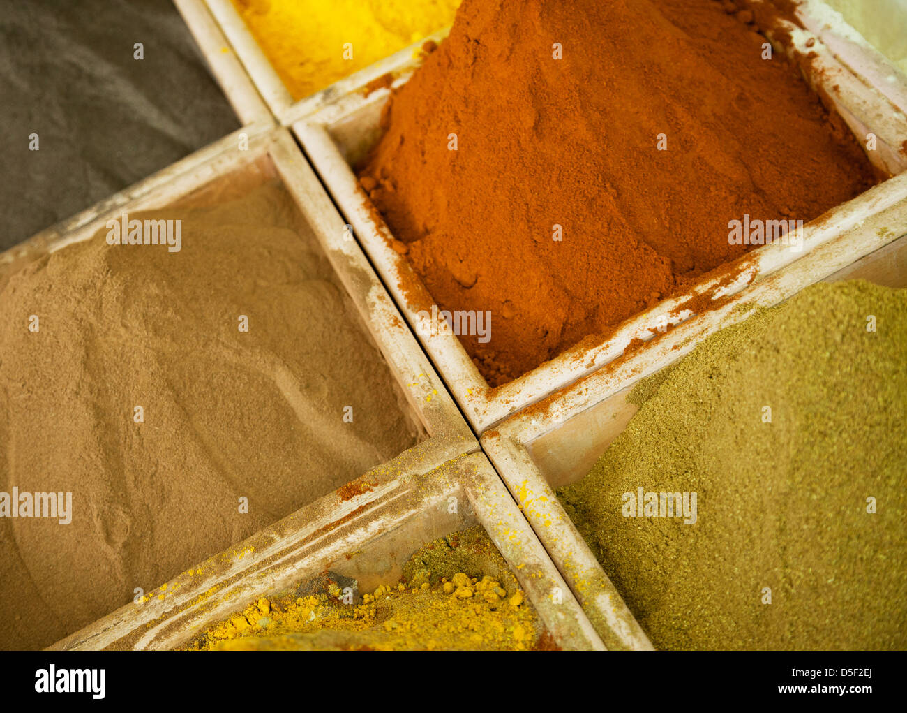 Colorful aromatic ingredients. Dry spices and herbs Stock Photo - Alamy