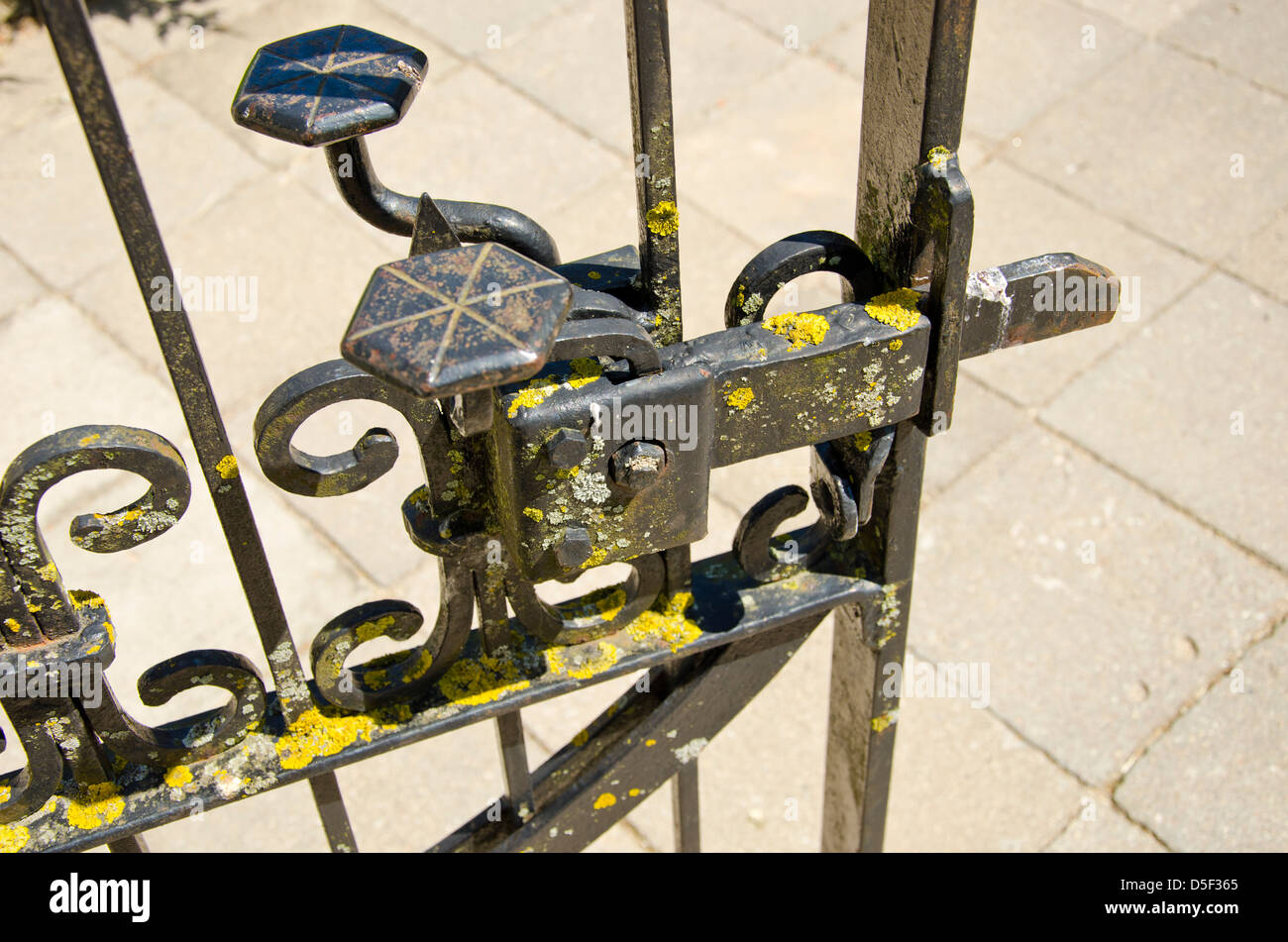 old metal gate original lock Stock Photo - Alamy