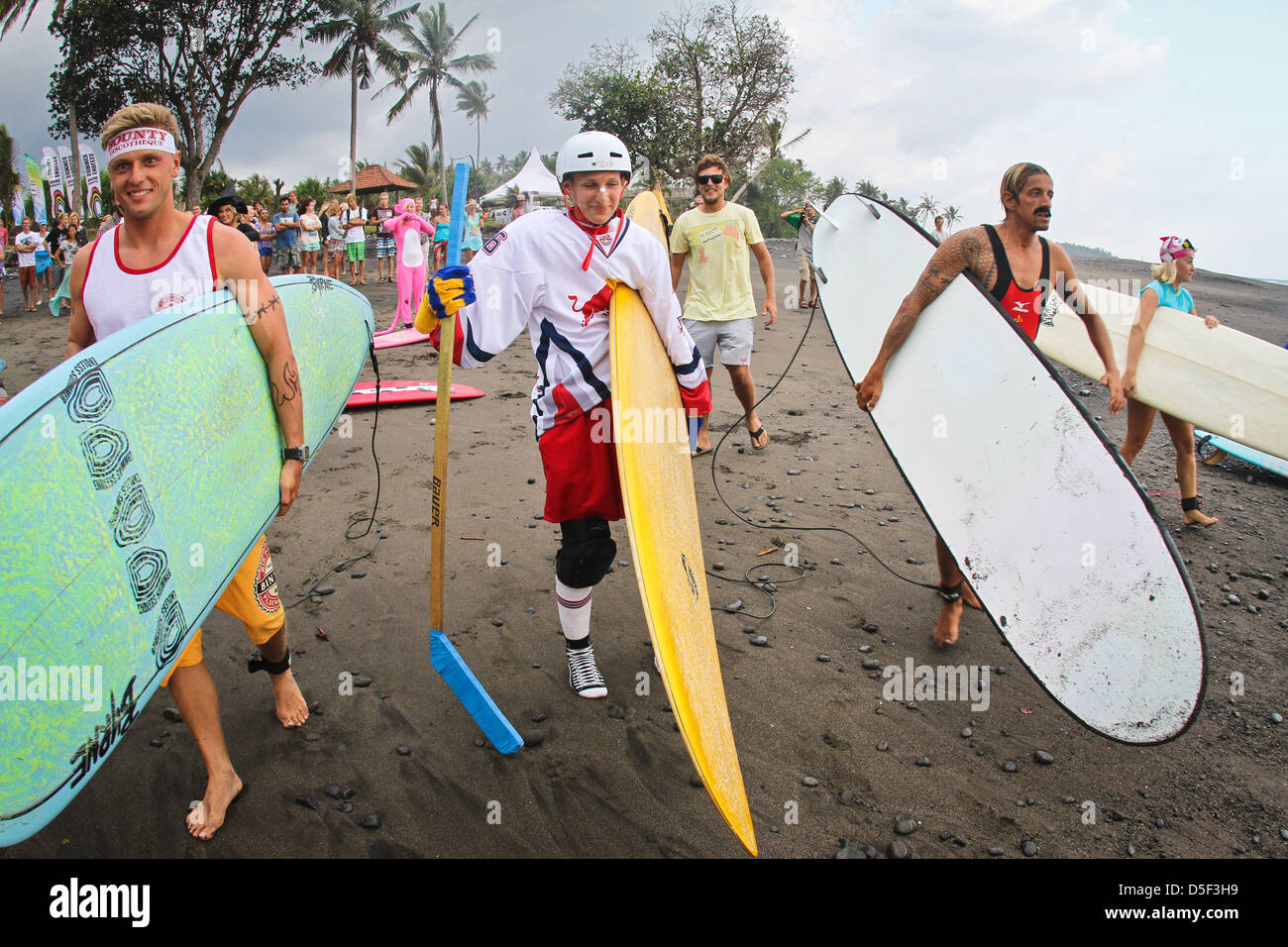 freaks go surfing Stock Photo - Alamy