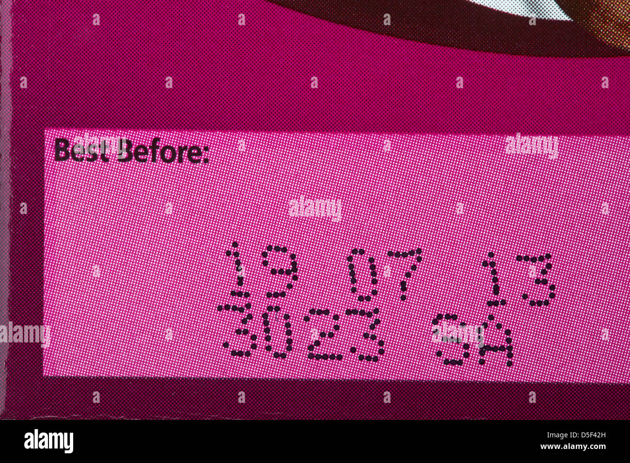 Best before food label best before food labels hi-res stock photography ...