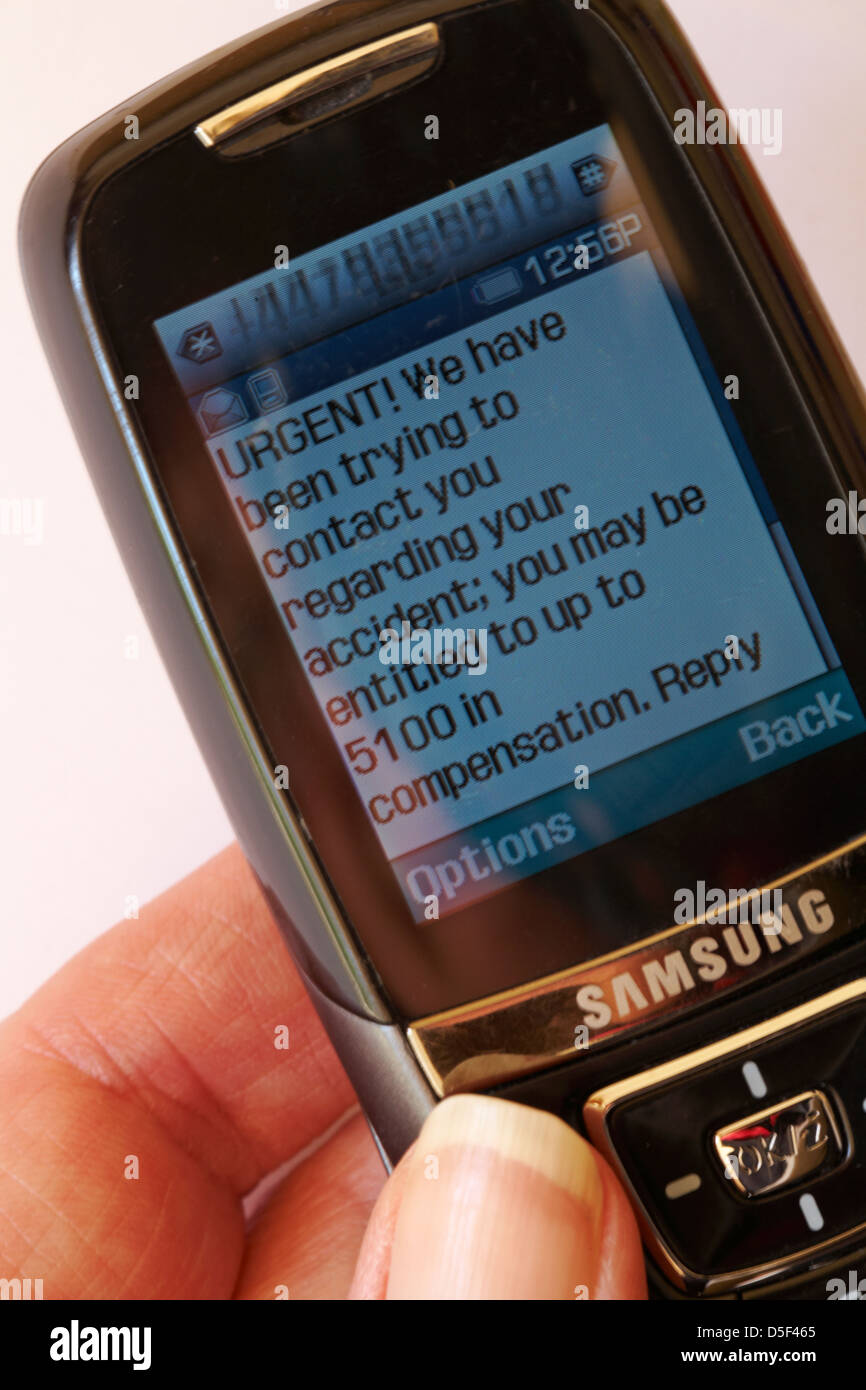Text message phone screen old hi-res stock photography and images - Alamy