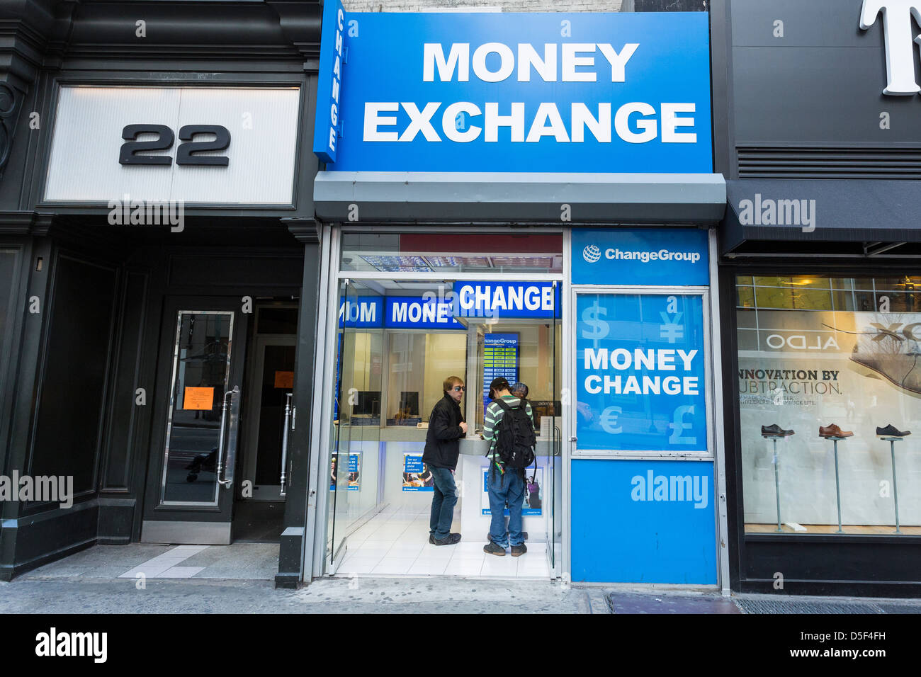 Currency exchange place hi-res stock photography and images - Alamy