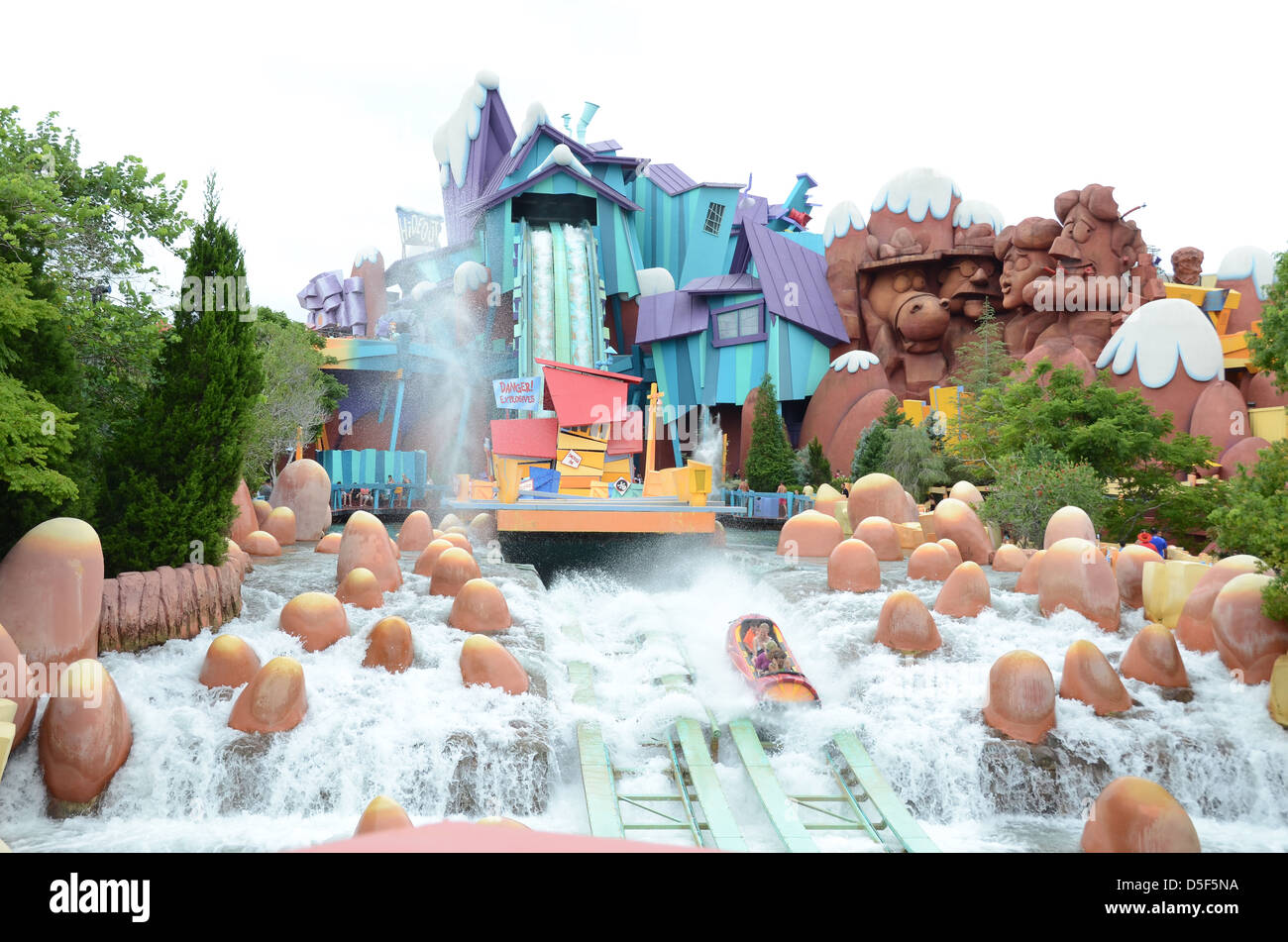 Dudley Do Right's Ripsaw Falls Water Ride at Islands of Adventure ...