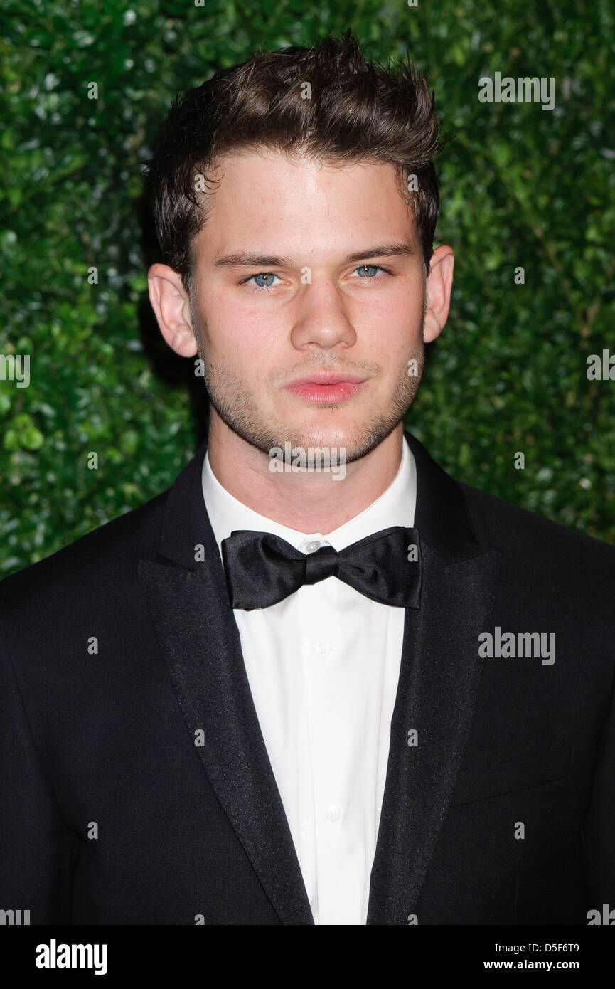 Jeremy irvine hi-res stock photography and images - Alamy