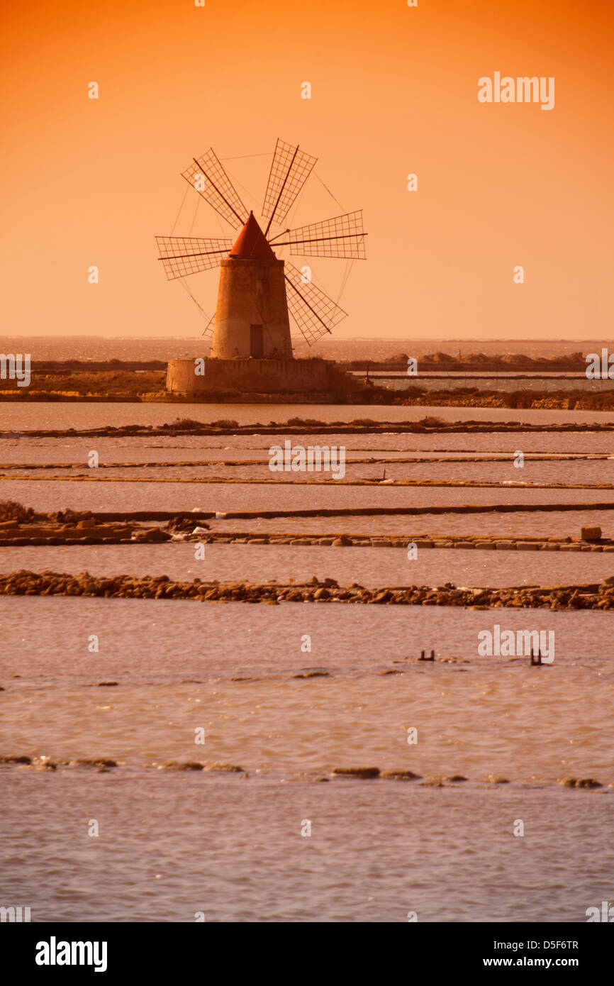 Windmills at Salt Pans in Trapani, Sicily, Italy Stock Photo - Alamy