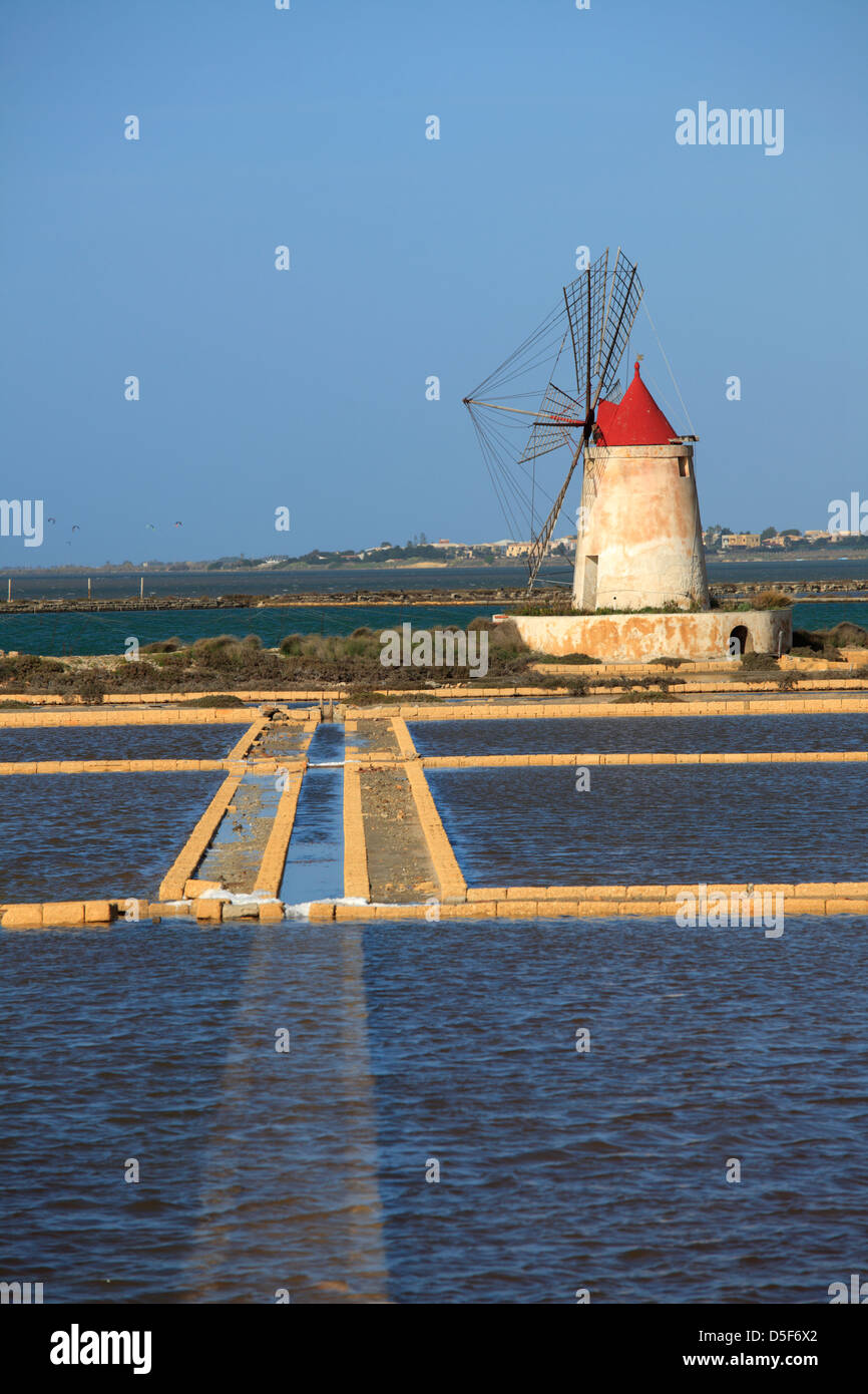 Windmills at Salt Pans in Trapani, Sicily, Italy Stock Photo - Alamy