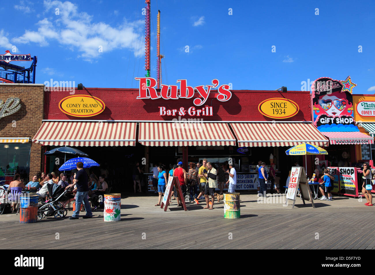 Rubys restaurant hi-res stock photography and images - Alamy