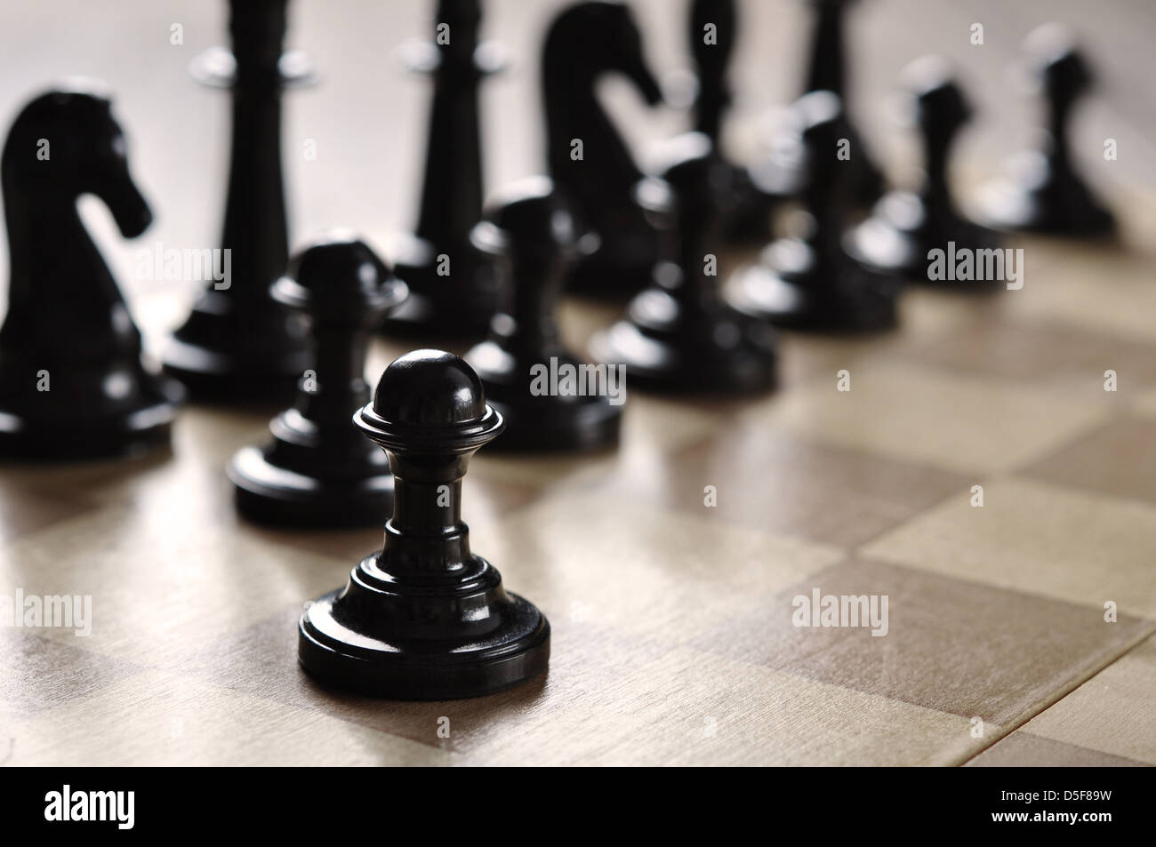 Chess desk hi-res stock photography and images - Alamy