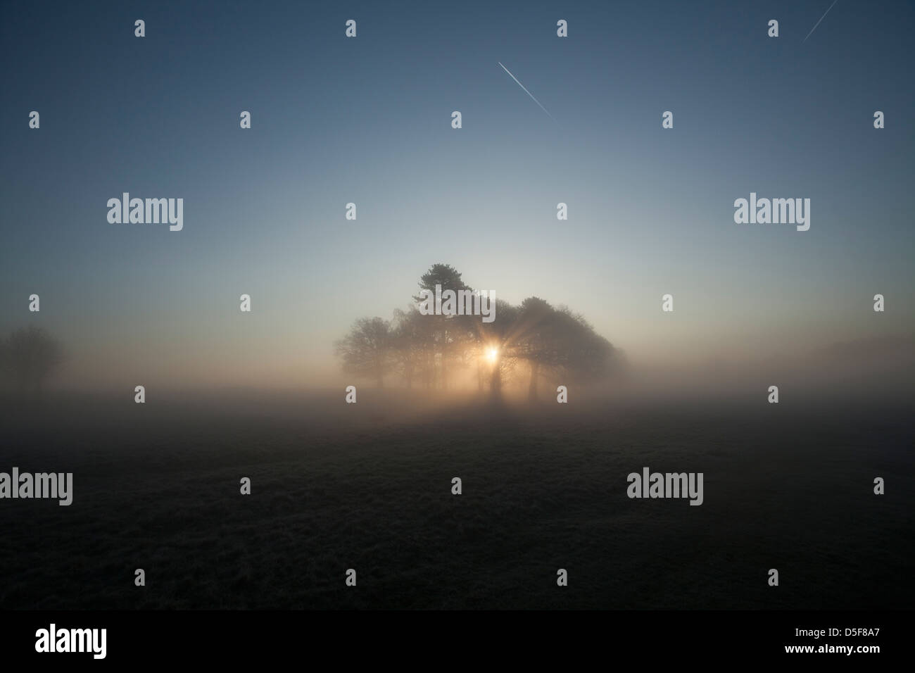 As dawn breaks hi-res stock photography and images - Alamy