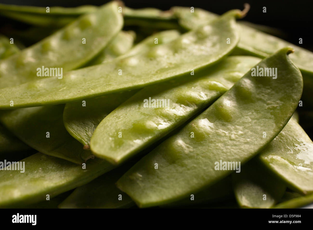 Raw pods hi-res stock photography and images - Alamy