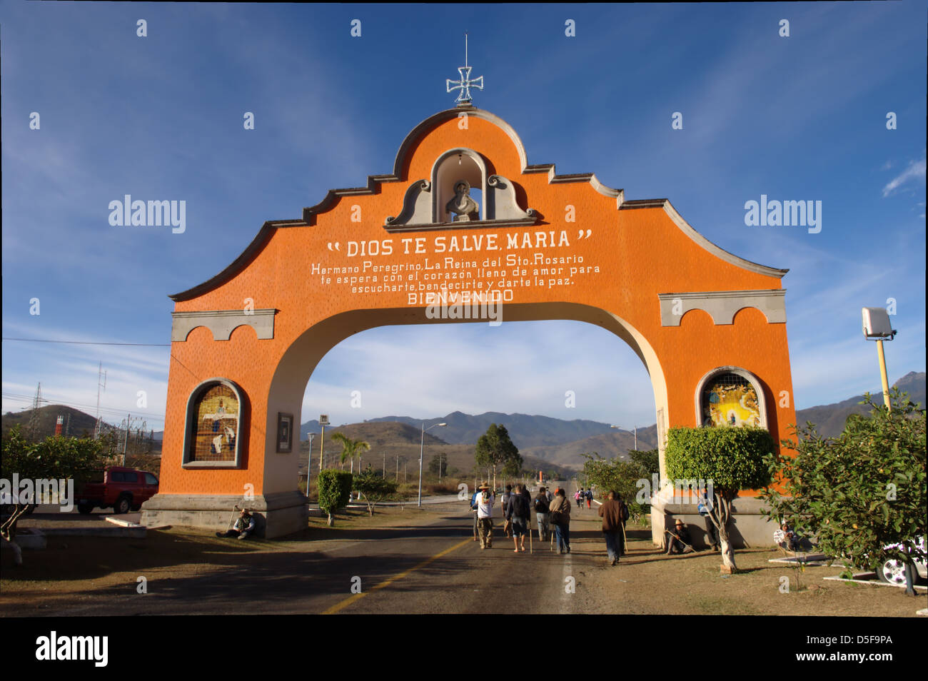 Welcome archway at Welcome archway at Talpa de Allende, Mexico Stock ...