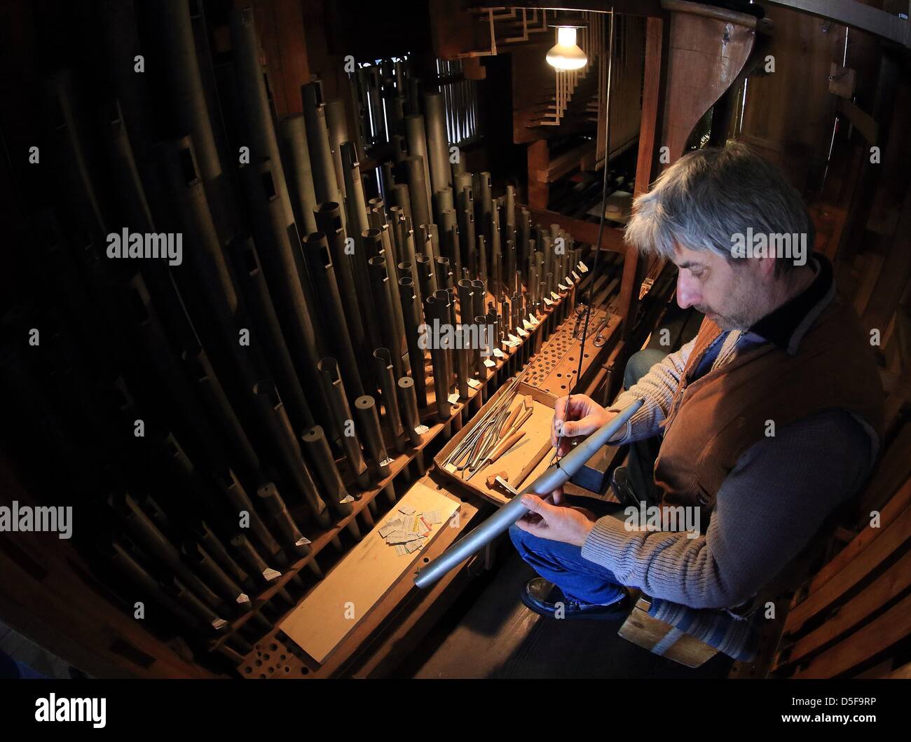Organ builder hi-res stock photography and images - Alamy