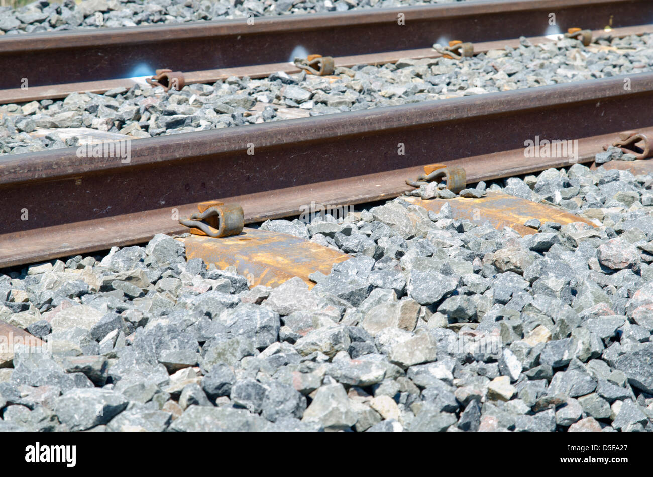 Flat bottom rail hi-res stock photography and images - Alamy