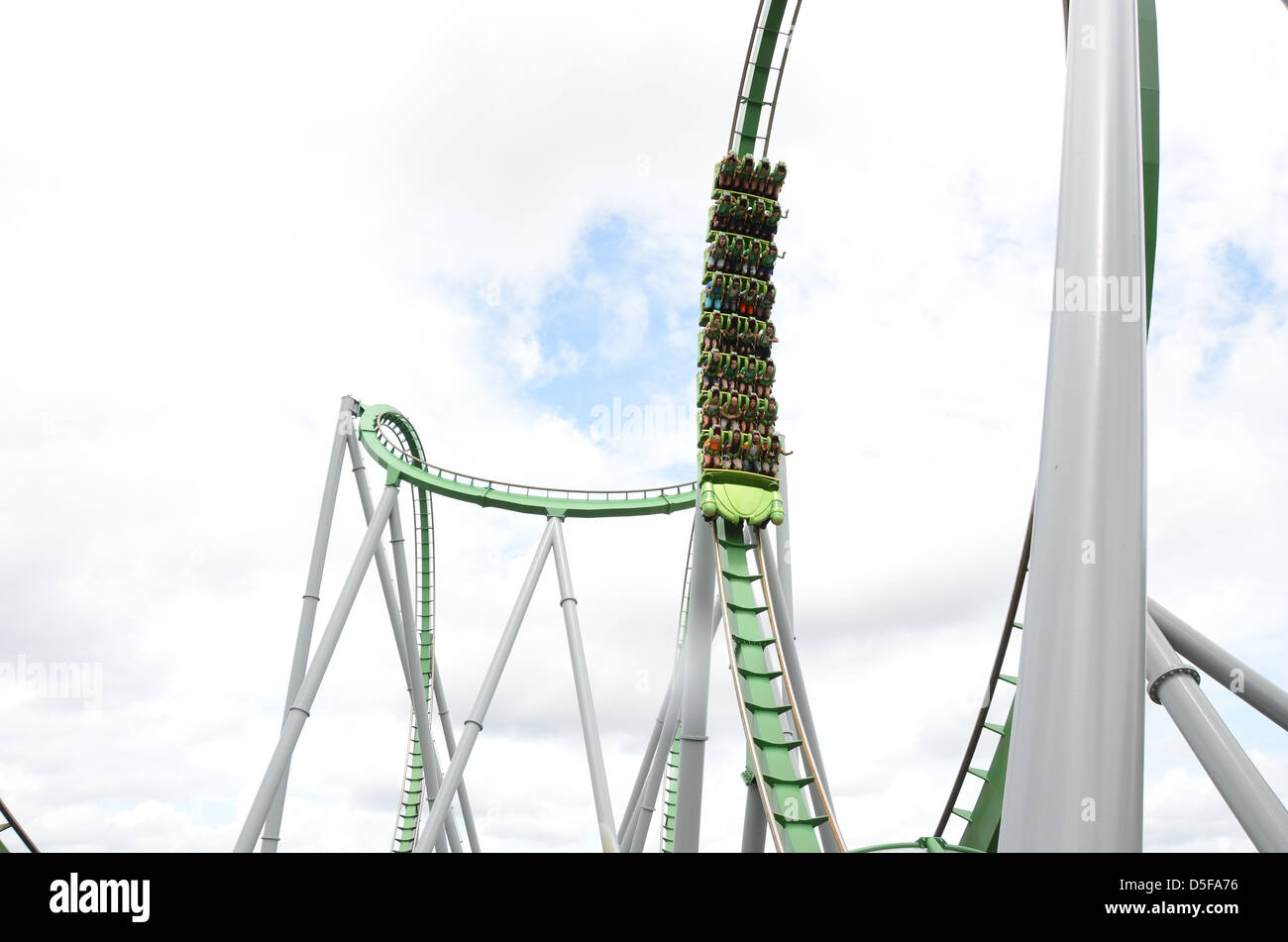 The 'Incredible Hulk' ride at Universal studio's, islands of Adventure ...