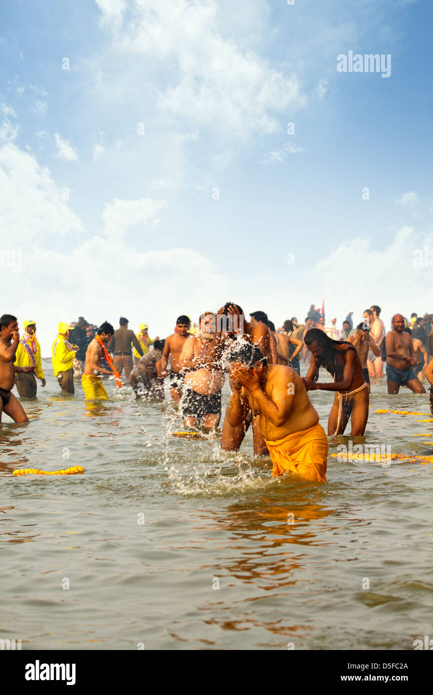 Triveni sangam hi-res stock photography and images - Alamy