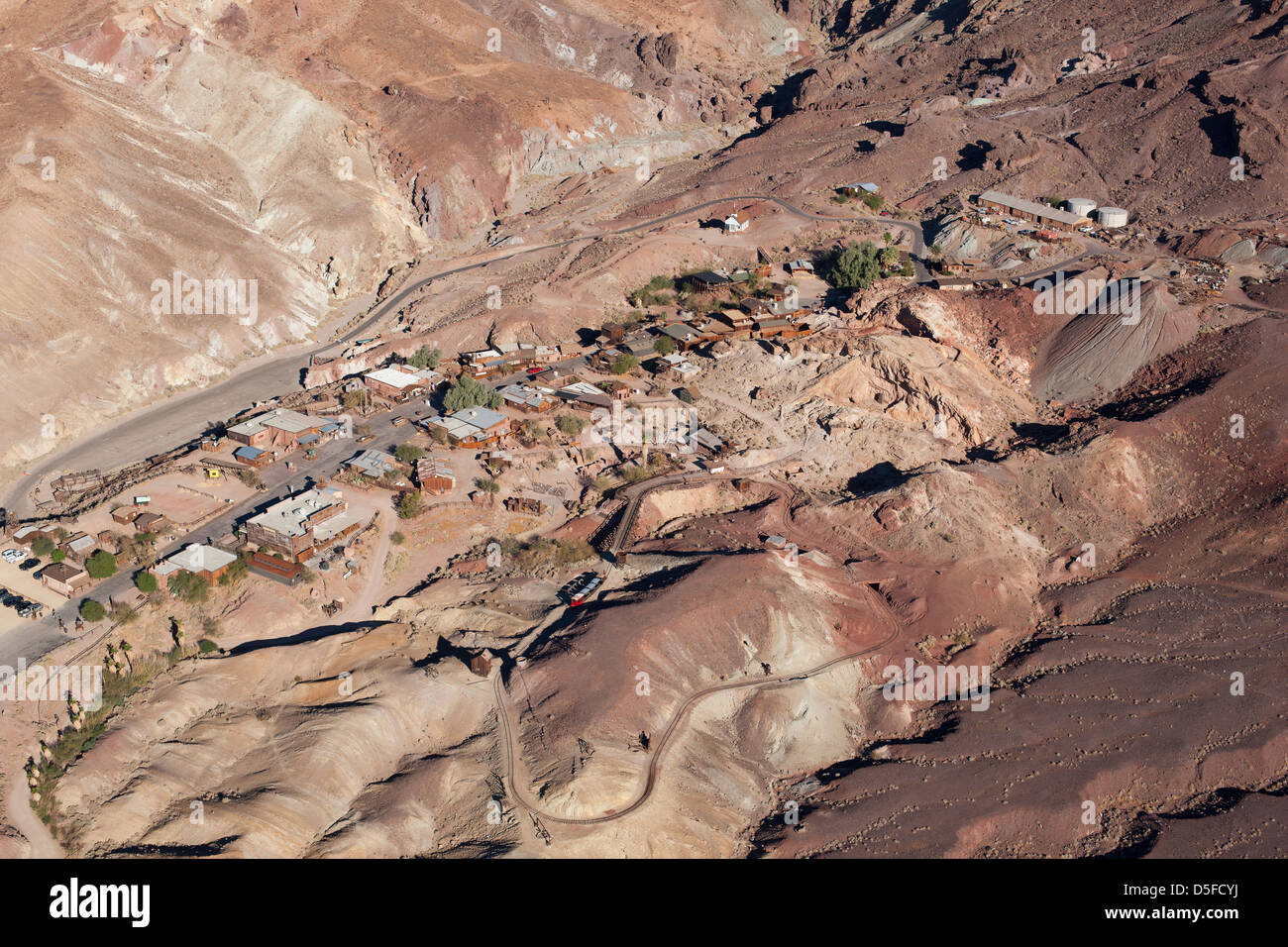 Mojave Desert Town High Resolution Stock Photography and Images - Alamy