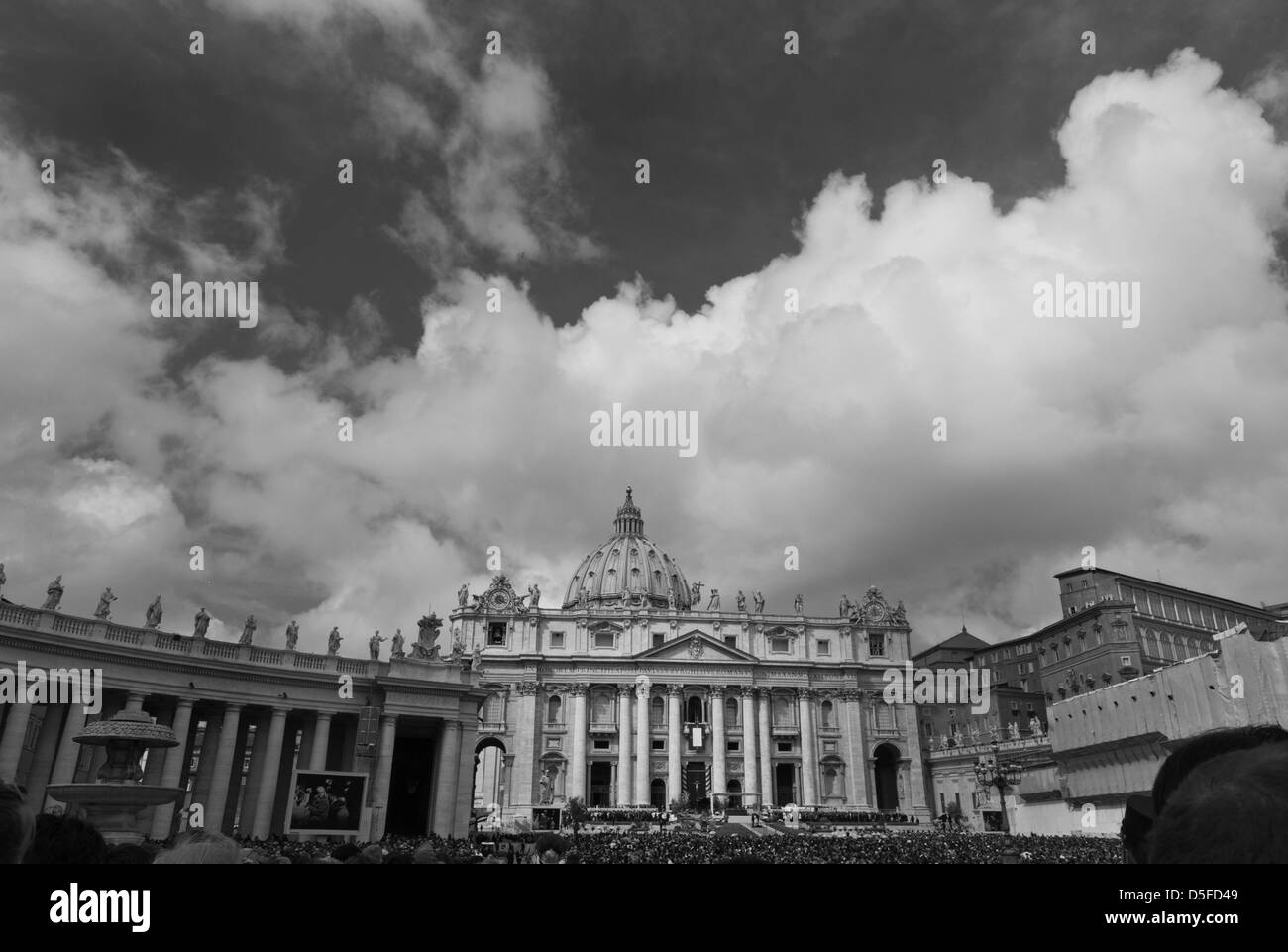 Easter Sunday Catholic Mass High Resolution Stock Photography and ...