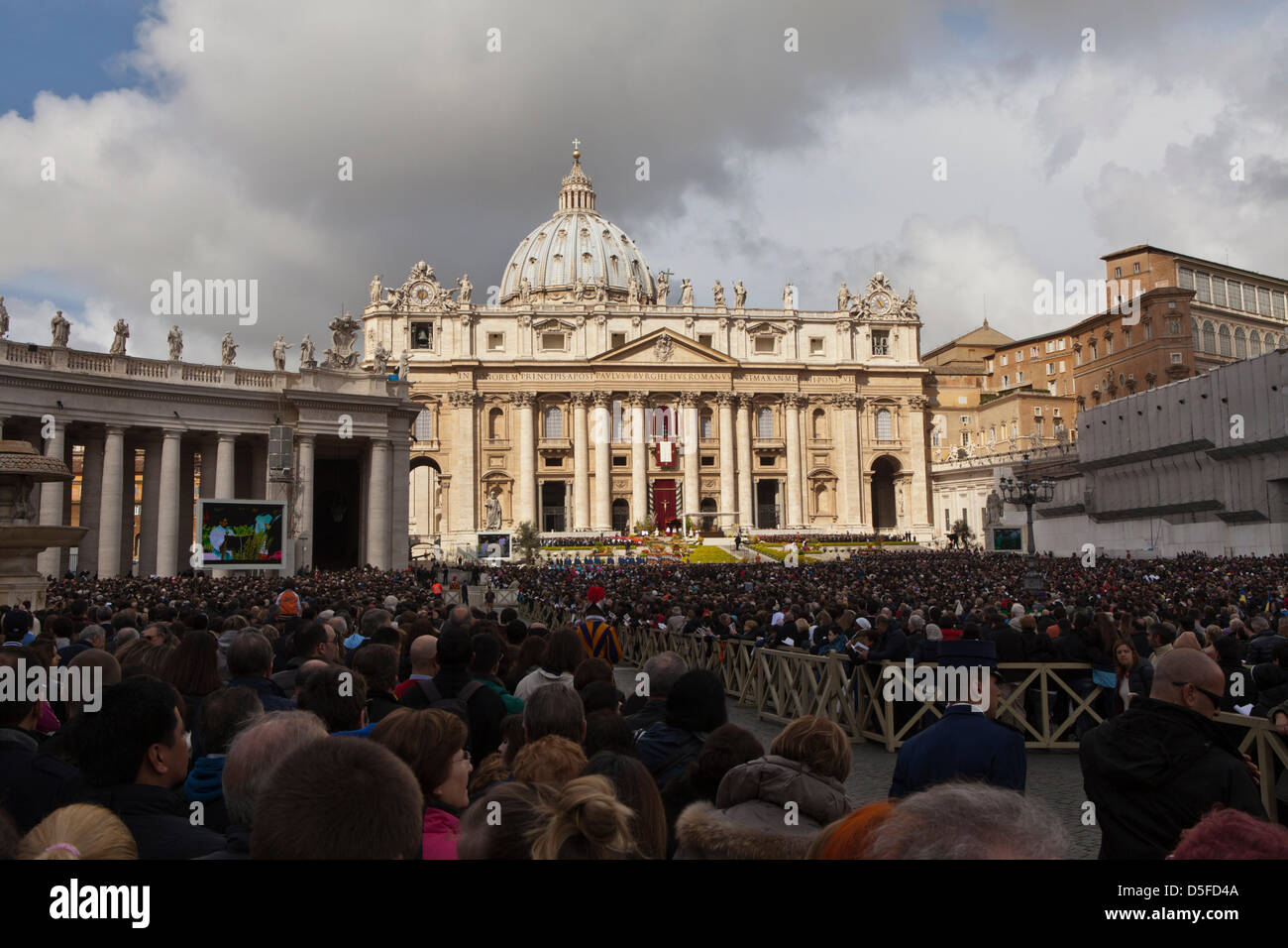 Basilica san francesco i hi-res stock photography and images - Alamy