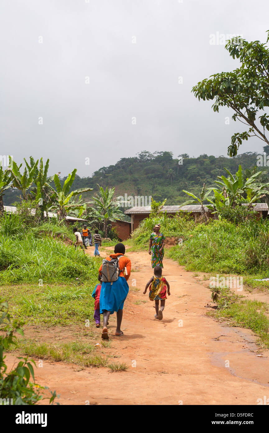 Cameroon people hi-res stock photography and images - Alamy