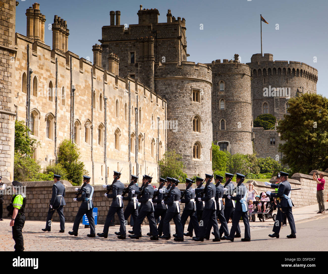 Raf regiment parade hi-res stock photography and images - Alamy