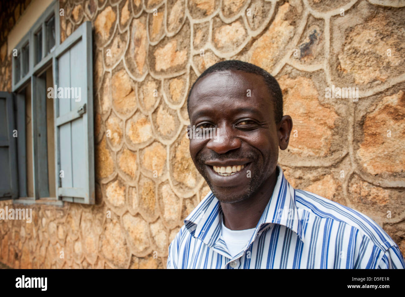 smiling african man Stock Photo - Alamy