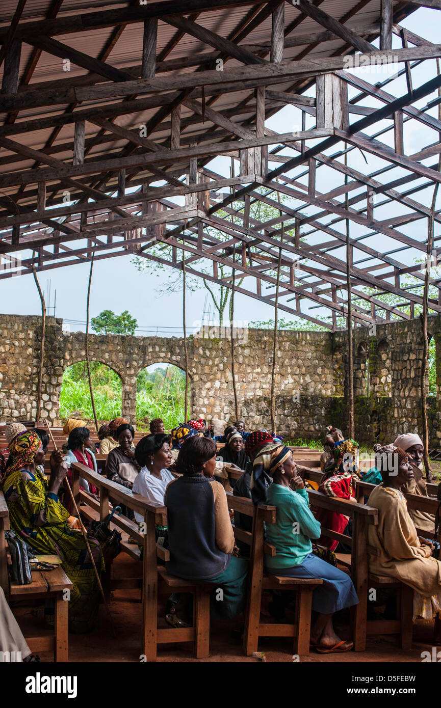 African widows hi-res stock photography and images - Alamy