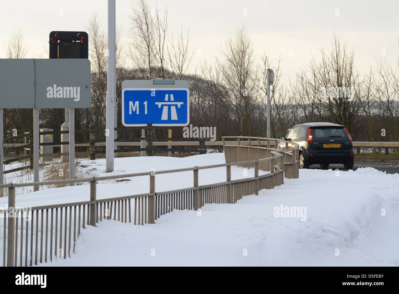 Motorway Sign Stock Photos & Motorway Sign Stock Images - Alamy