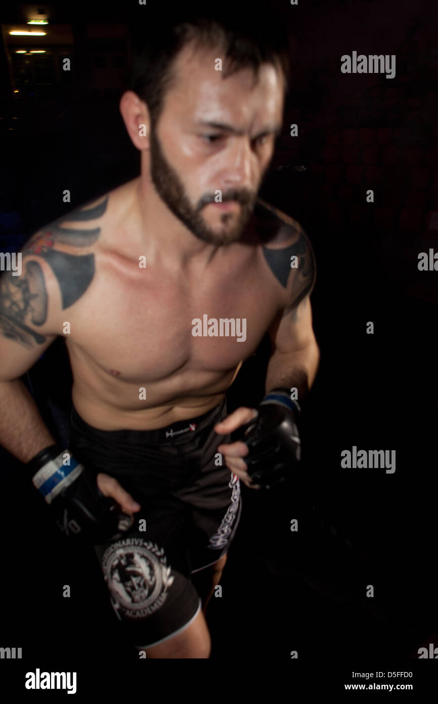 MMA Fighting Championship 2013 Rome, the match between Marco Zuzolo ...