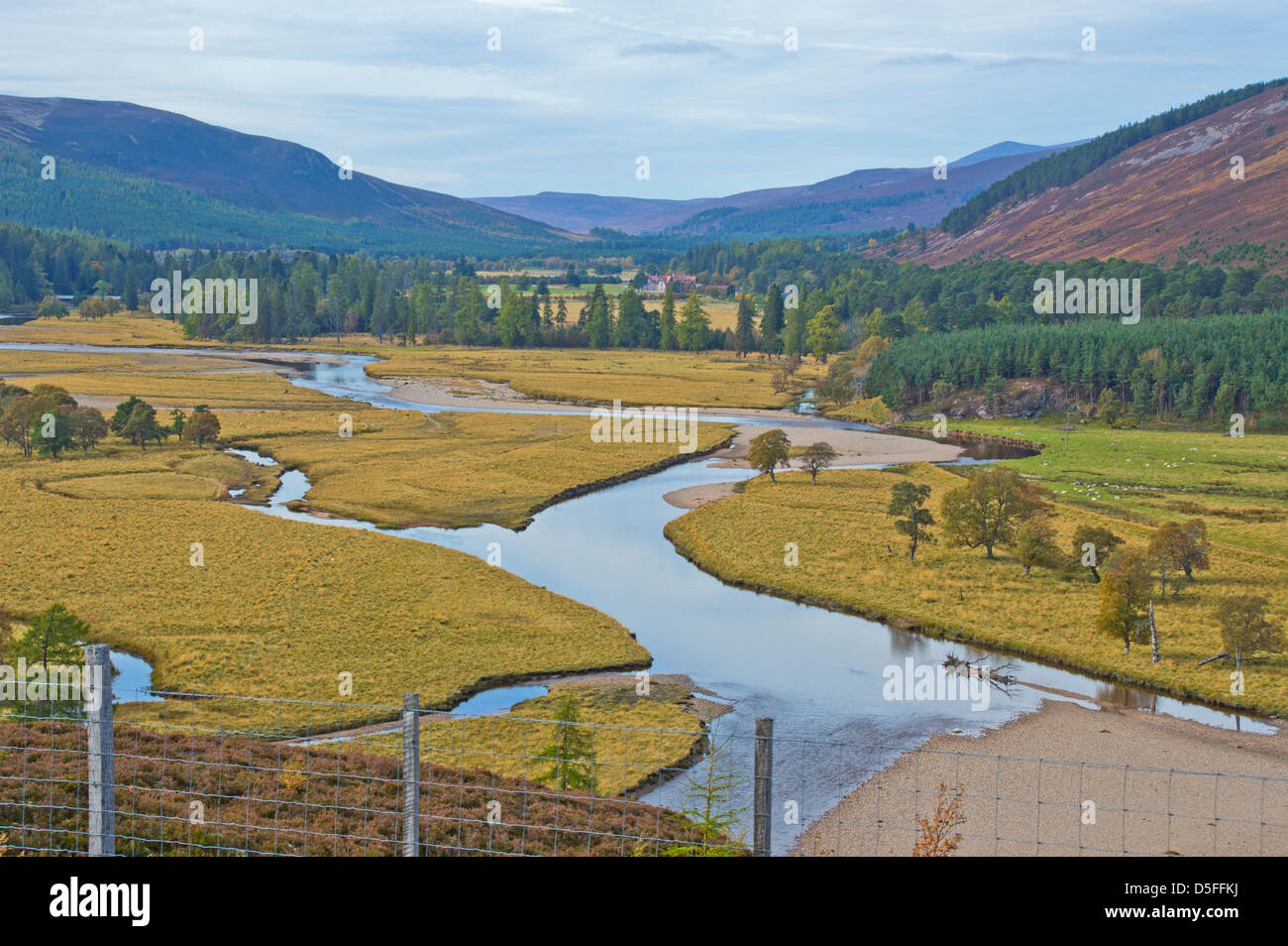 Autumn colours, River Dee, Linn of Dee, Braemar, Aberdeenshire ...
