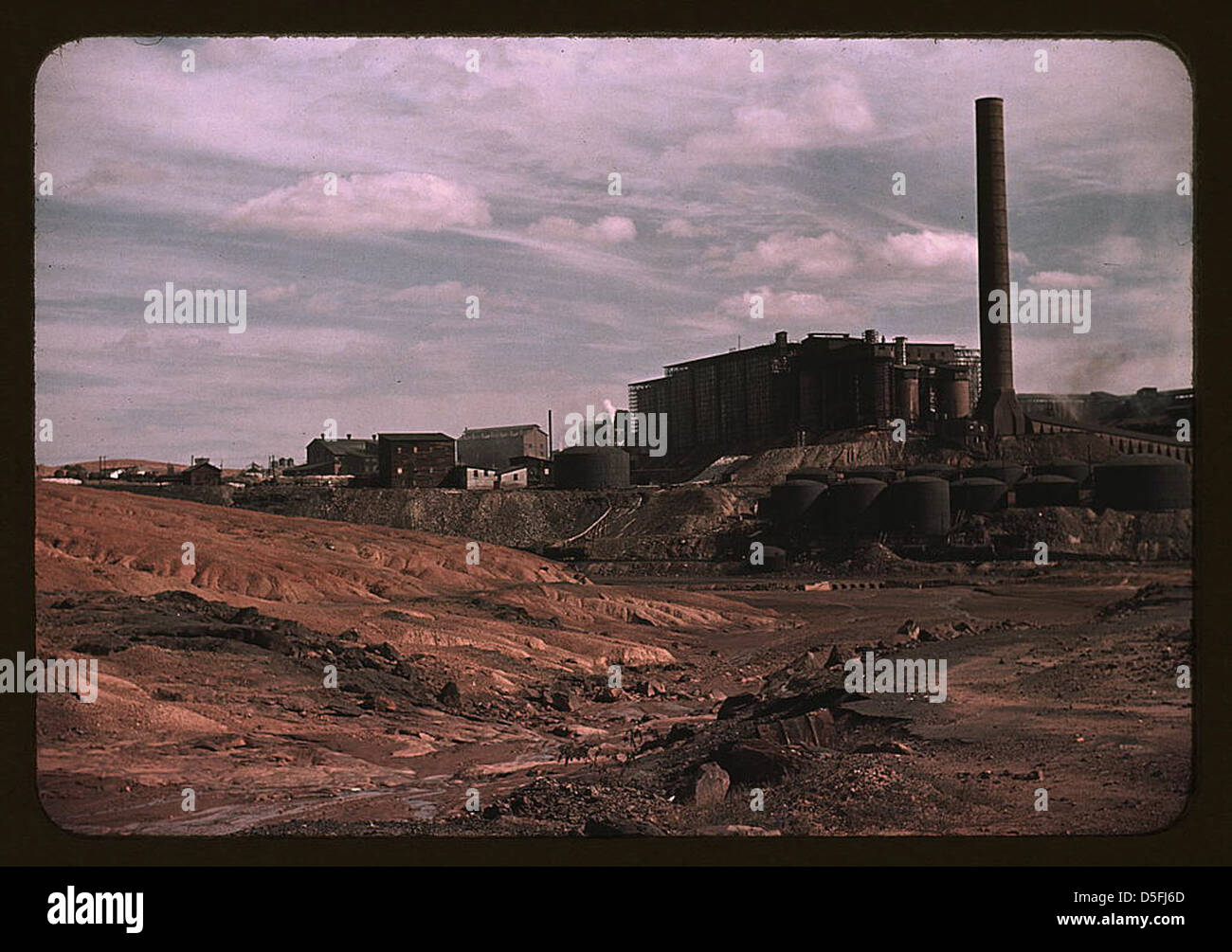 Sulfuric acid plant hi-res stock photography and images - Alamy