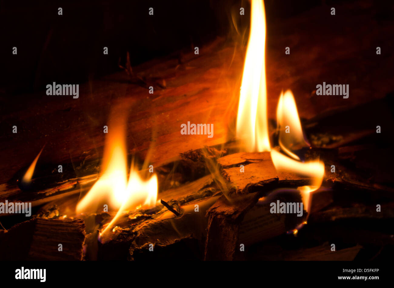 Burn burns burning hi-res stock photography and images - Alamy