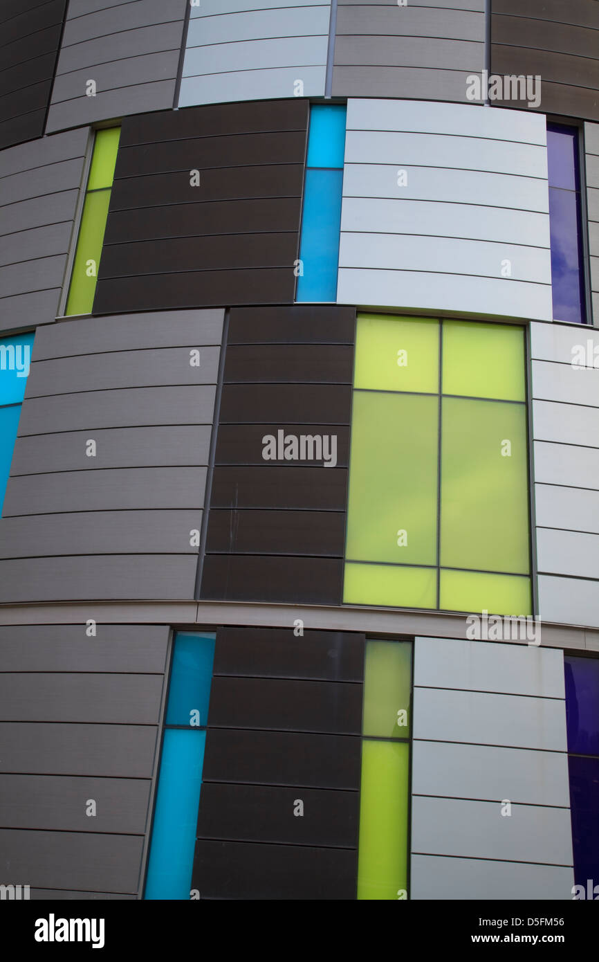 Building patterns hi-res stock photography and images - Alamy