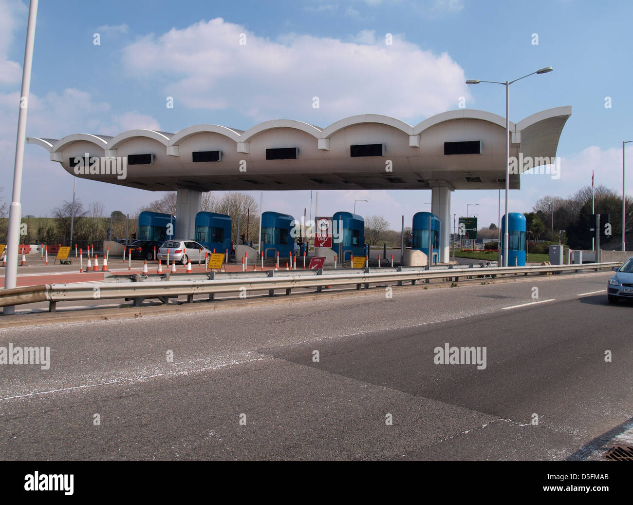 Tolls bridge hi-res stock photography and images - Alamy