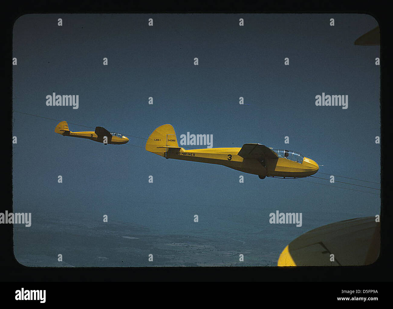 Gliders 1942 hi-res stock photography and images - Alamy