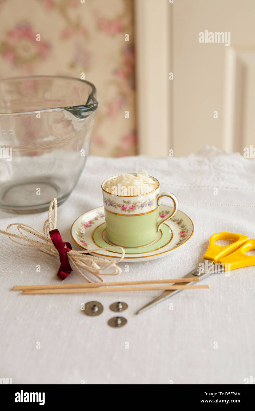 Candle making hi-res stock photography and images - Alamy