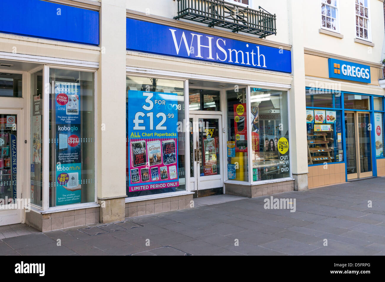 Newsagent advert hi-res stock photography and images - Alamy