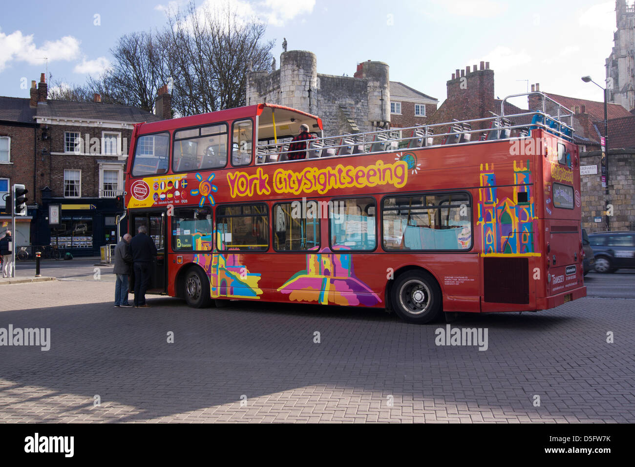 York city sightseeing bus hi-res stock photography and images - Alamy