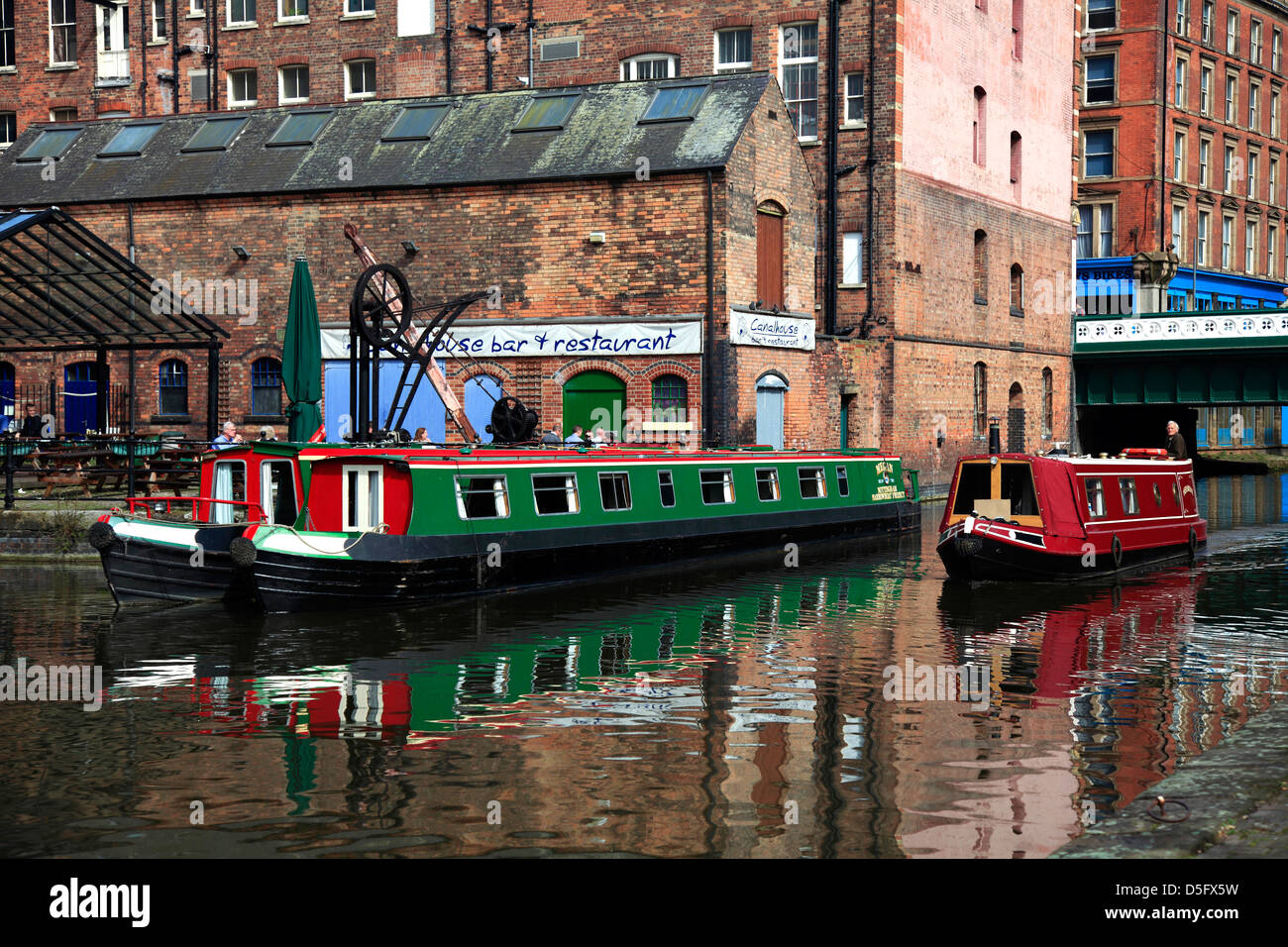Narrowboats on the Nottingham Canal, Waterfront area of Nottingham city ...