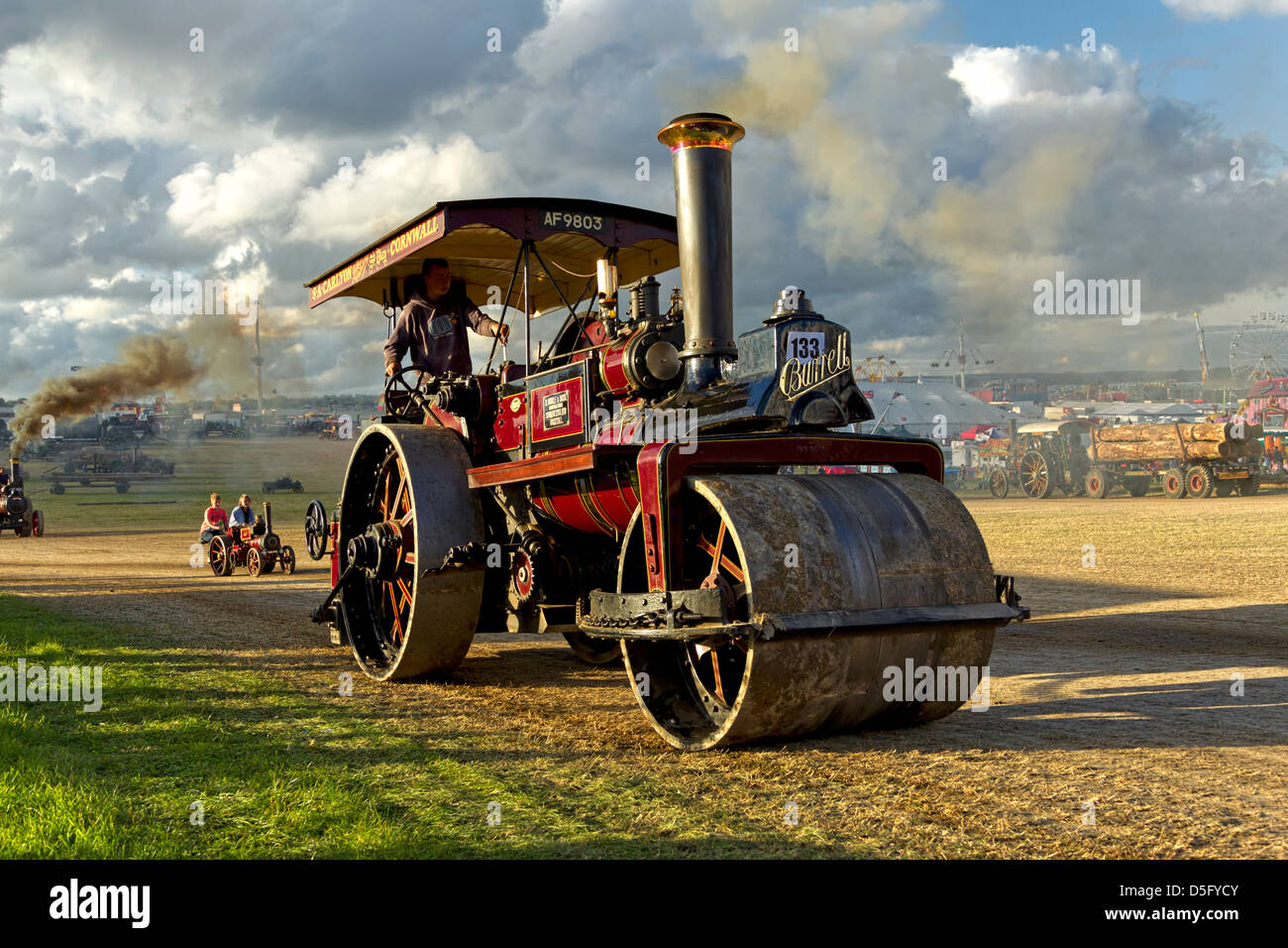 10 steam roller hi-res stock photography and images - Alamy