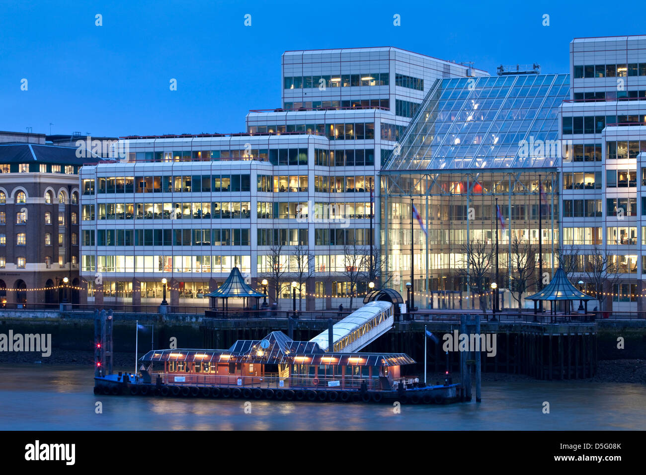 London Bridge City Pier, River Thames, London, England Stock Photo - Alamy