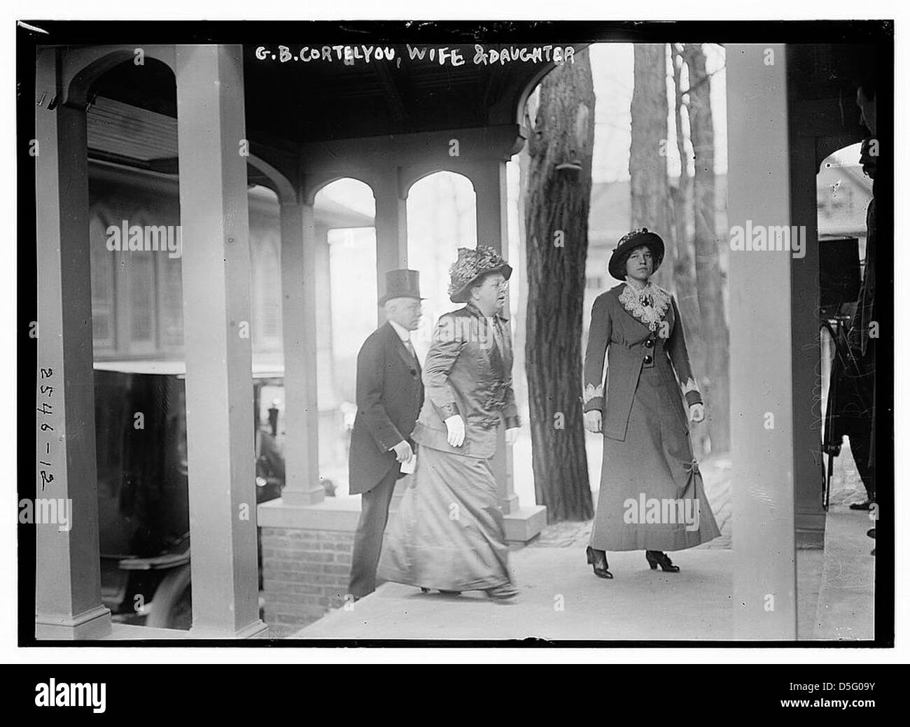This photo from the 1910s captures G.B. Cortelyou, his wife, and ...
