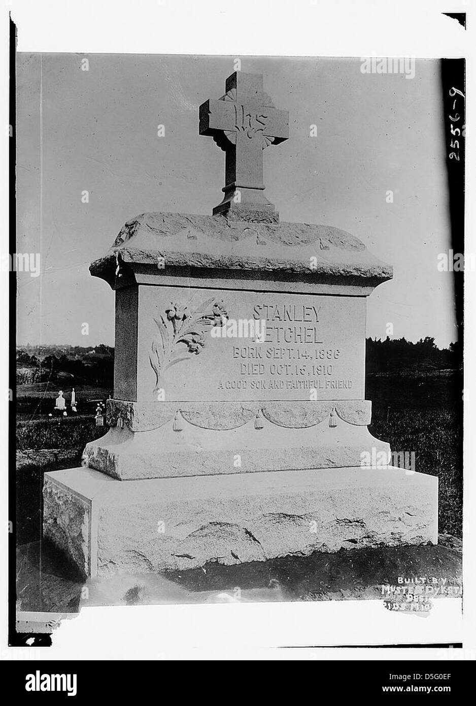 This image shows the gravestone of boxer Stanley Ketchel at Holy Cross ...