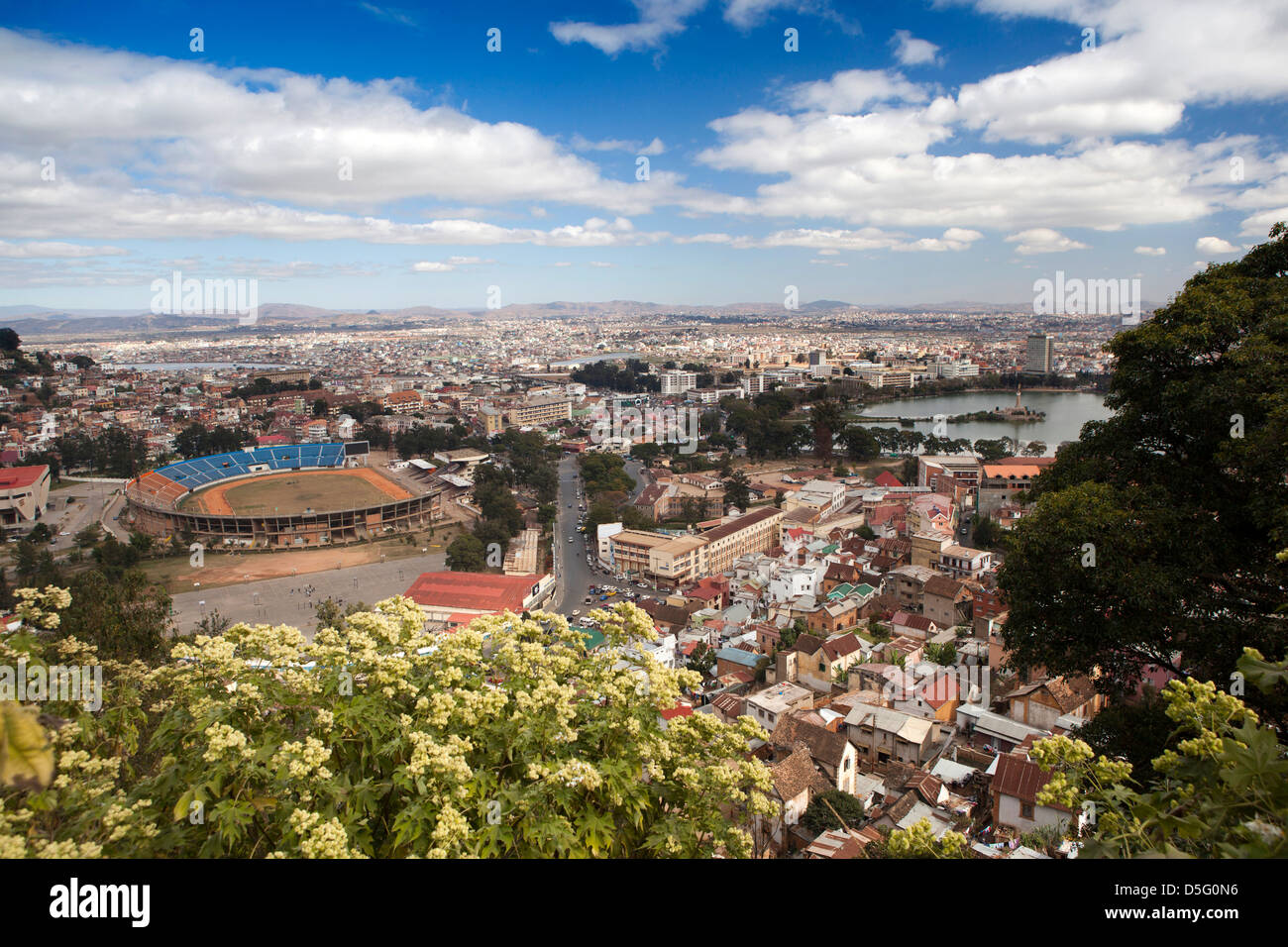 Antananarivo madagascar buildings hi-res stock photography and images ...