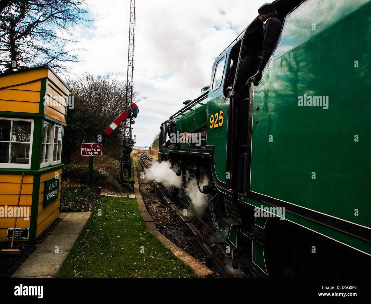 Schools class locomotive hi-res stock photography and images - Alamy
