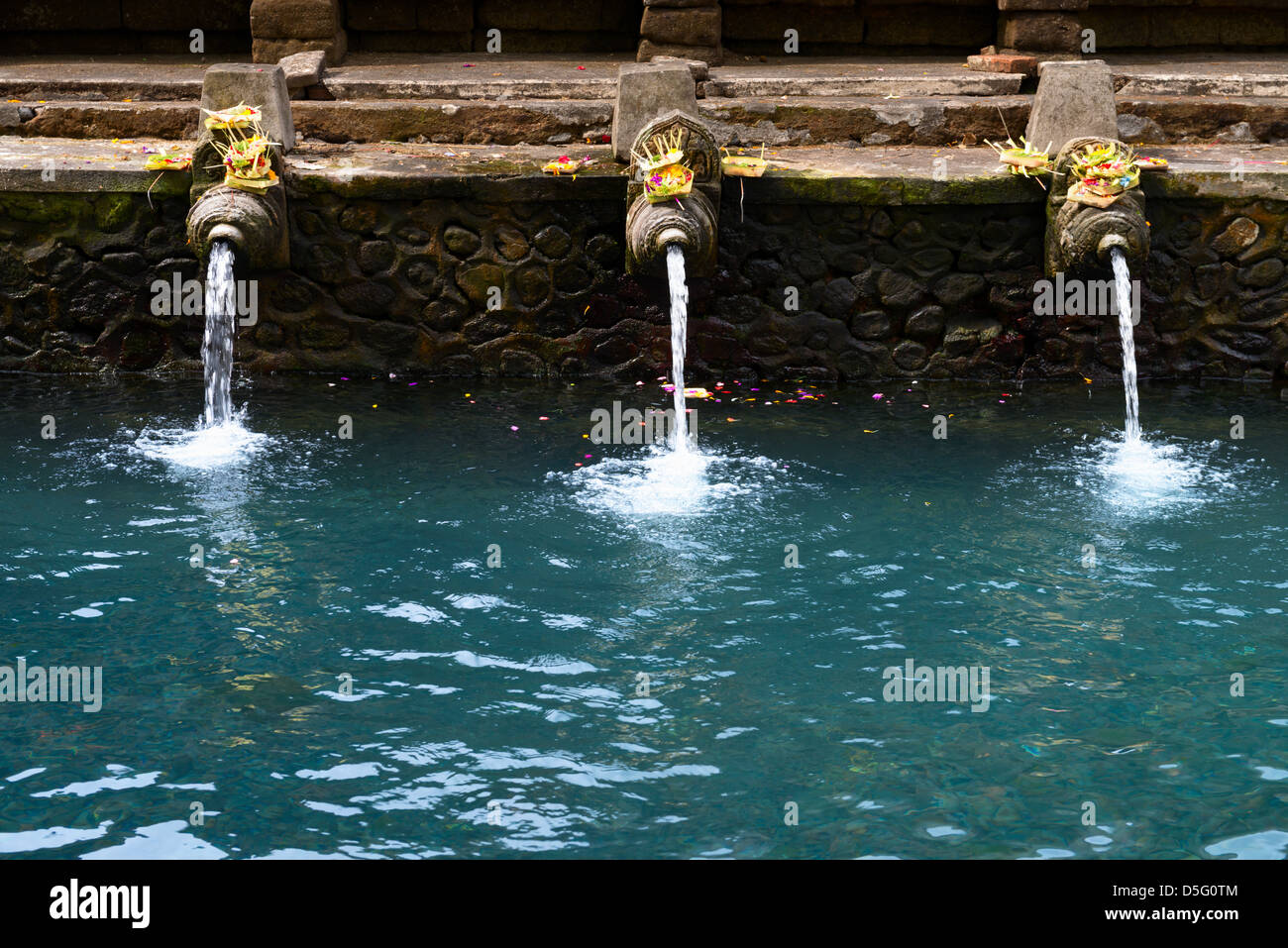 Water temple tirta empul hi-res stock photography and images - Alamy